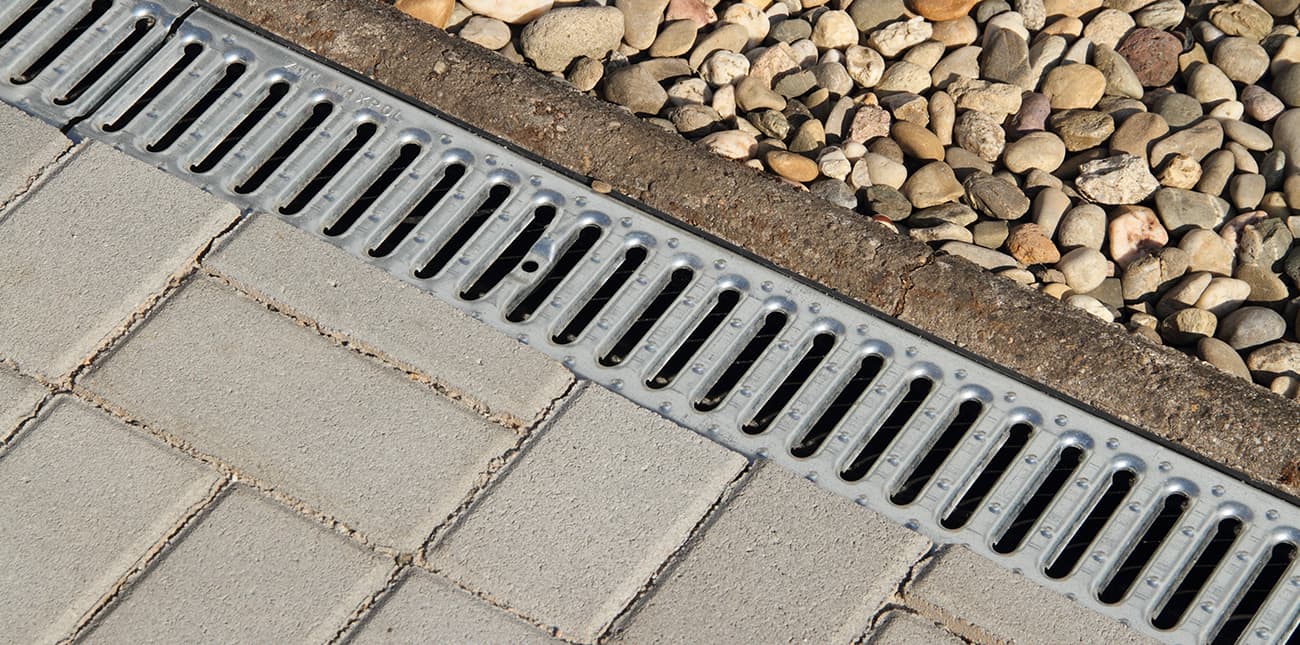Caniveau et regard - Collecte des eaux de surface - Les Matériaux
