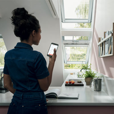 Fenêtres de toit Solution de raccord JUMO Velux | Les Matériaux